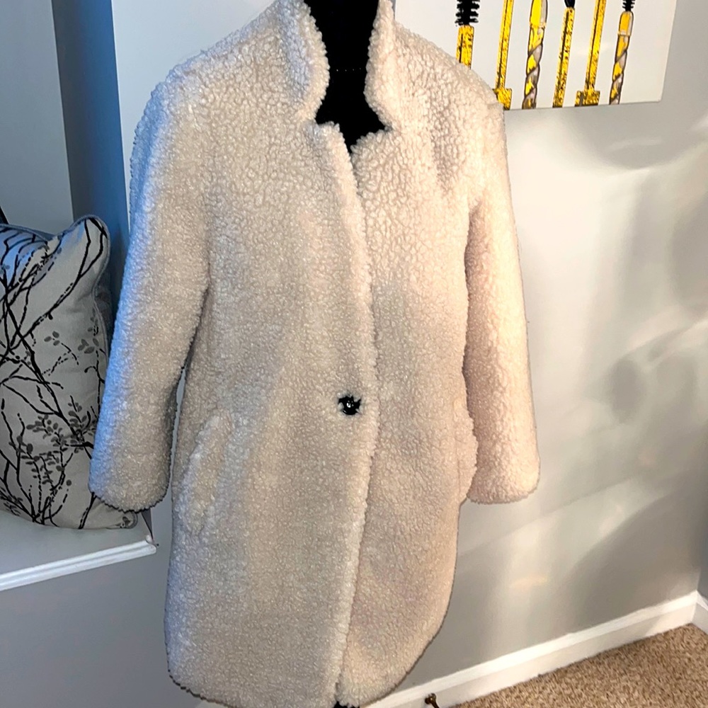 Zara Cream Faux Shearling Coat With Button Front Clos… - Gem